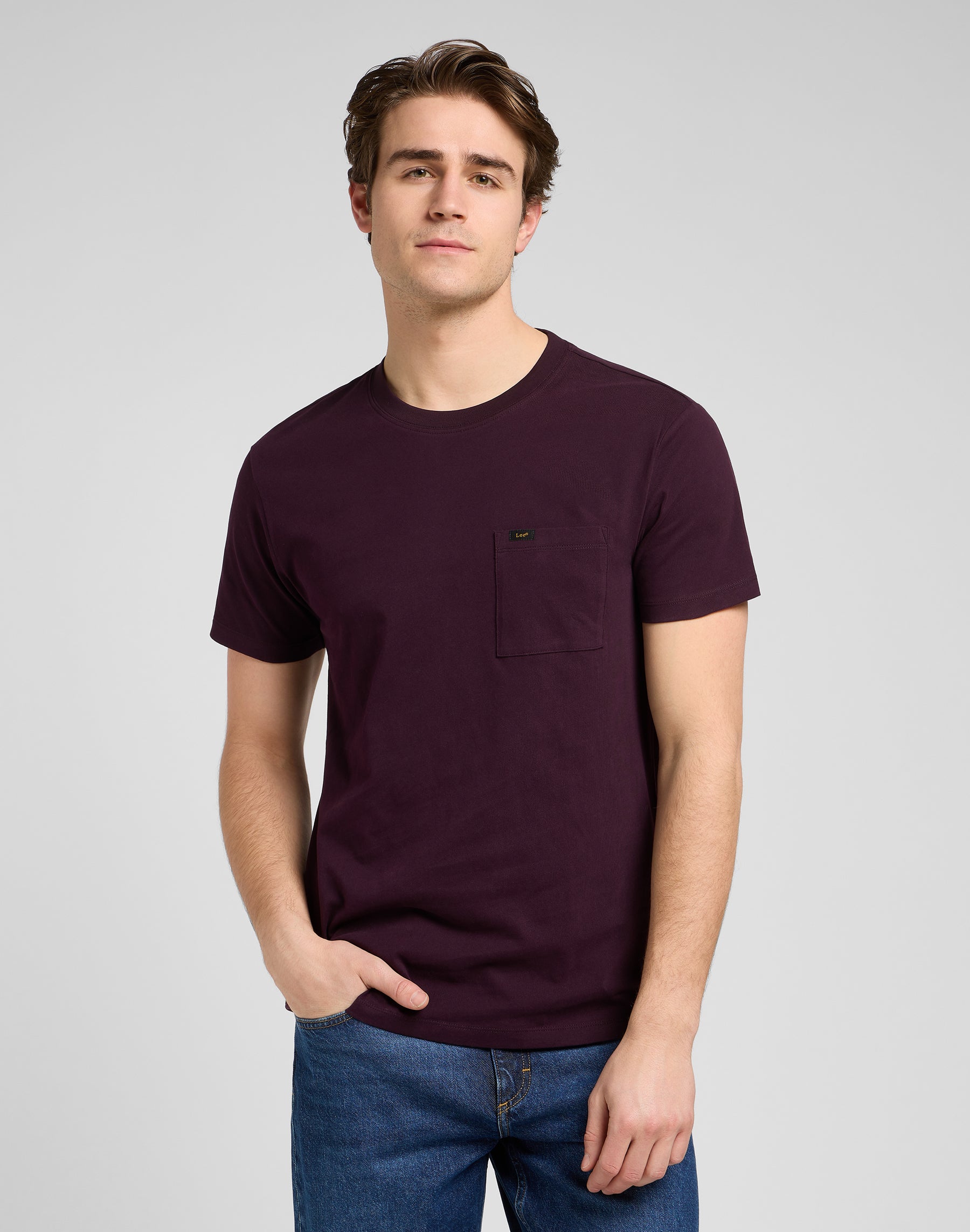 Ultimate Pocket Tee in Deep Wine | Lee Schweiz